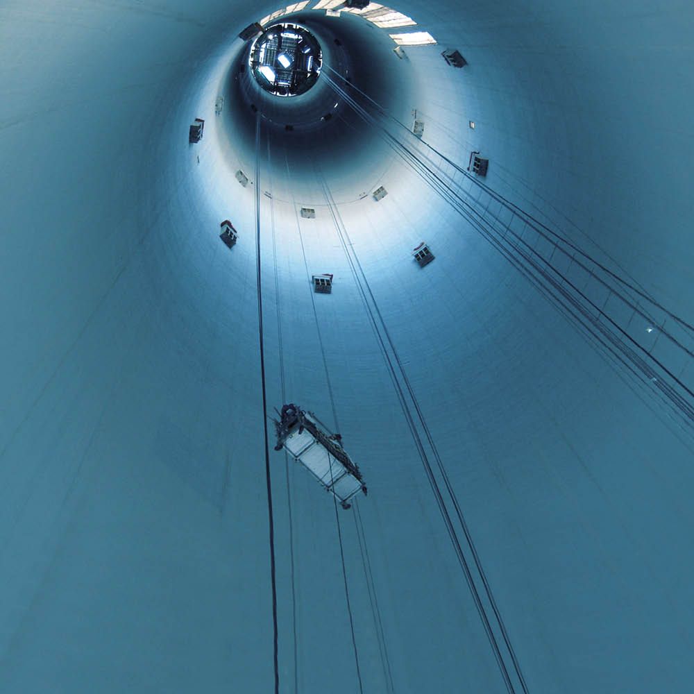 EMCÉ | Every Winch a Winner